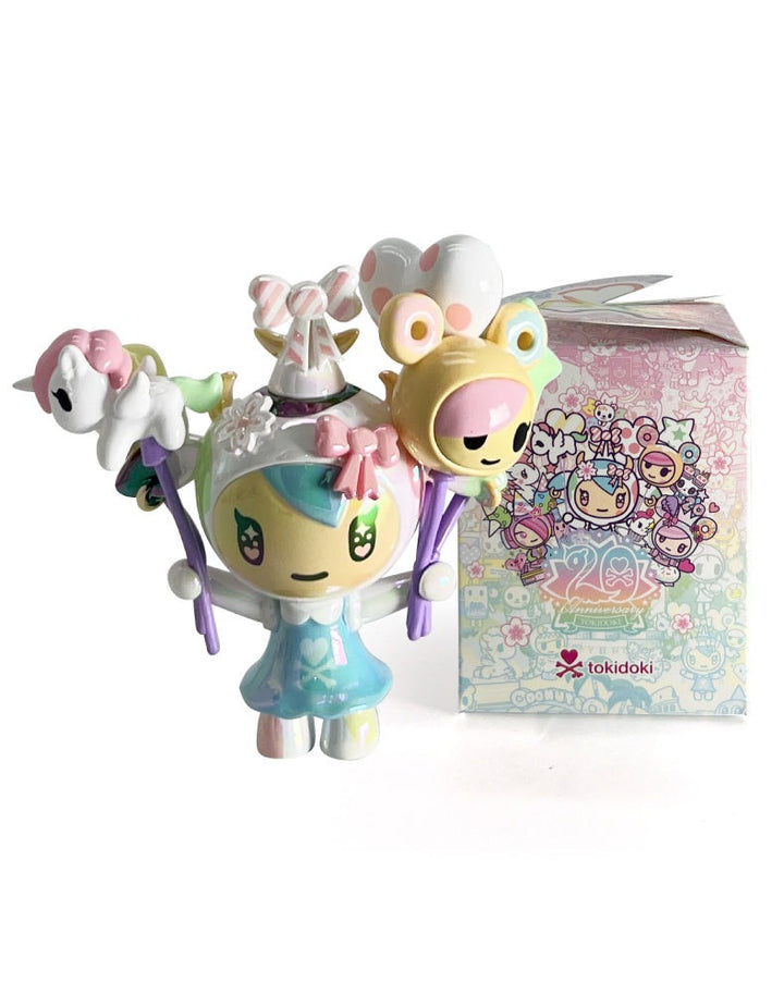tokidoki – The Giant Peach