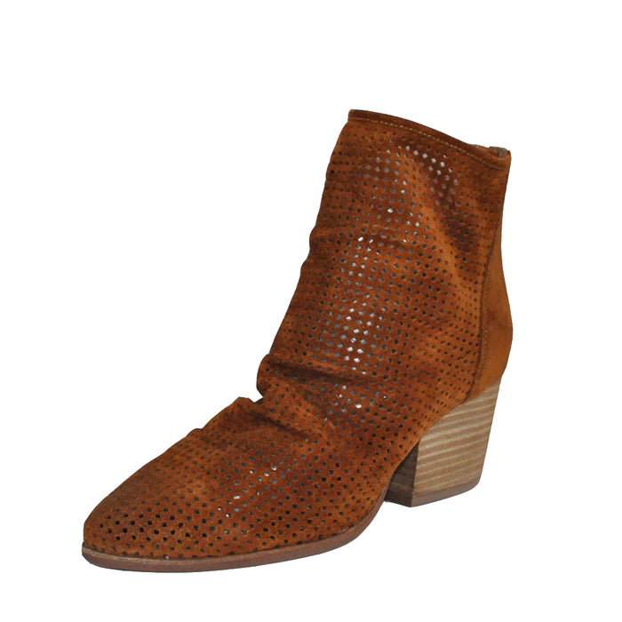 Jeffrey Campbell - Jenelle Bootie, Tan Suede – The Giant Peach